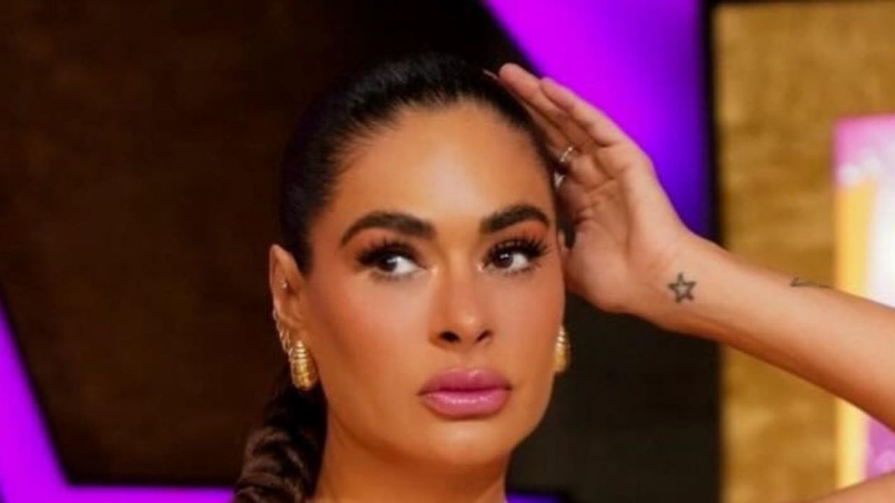 Galilea Montijo fue fotografiada desde la bañera y llamó la atención de todos