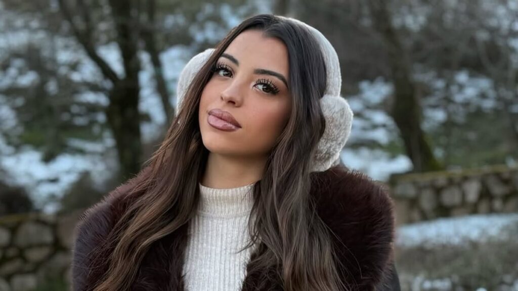 Lorena Ramiro: La Influencer Que Conecta Con Can Yaman, De Atleta a Militar